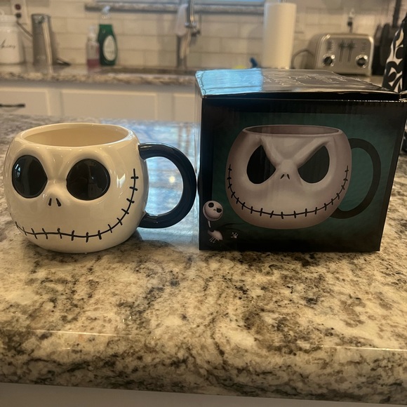 Disney | Dining | Tim Burtons The Nightmare Before Christmas 22 Oz ...